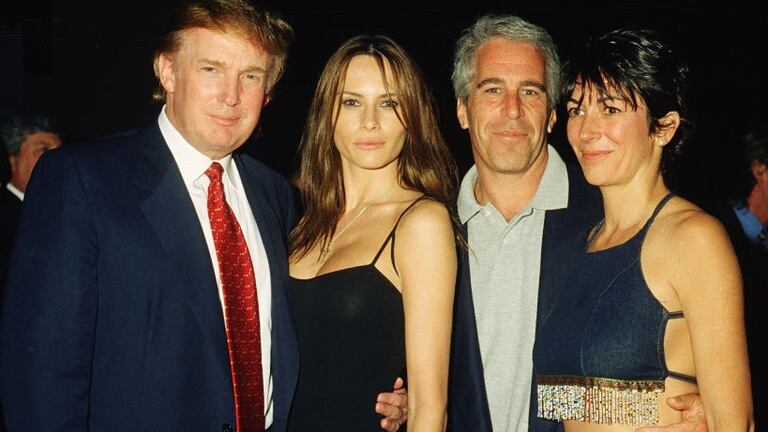 Jeffrey Epstein Sent This Final Eerie Message Hours Before He Died ...