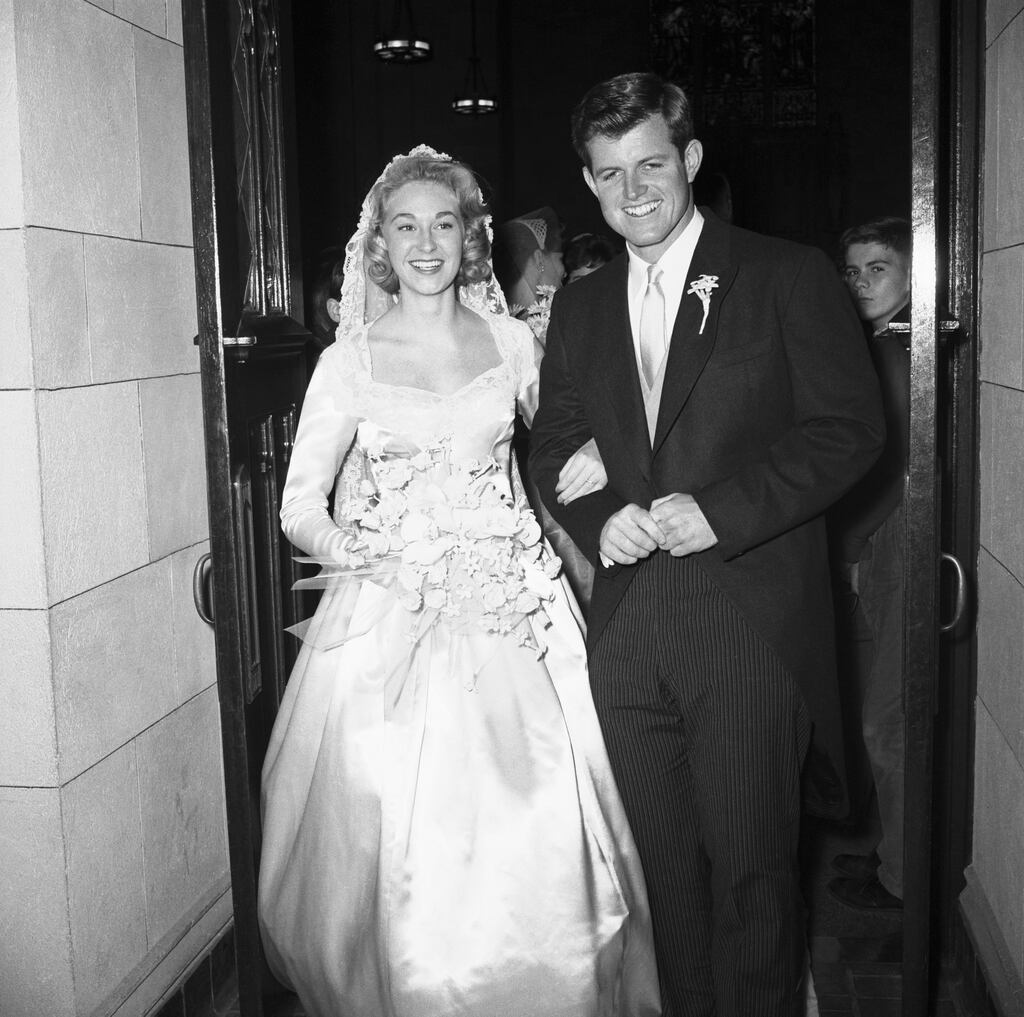 Last Survivor of Camelot Joan Kennedy Dead at 89