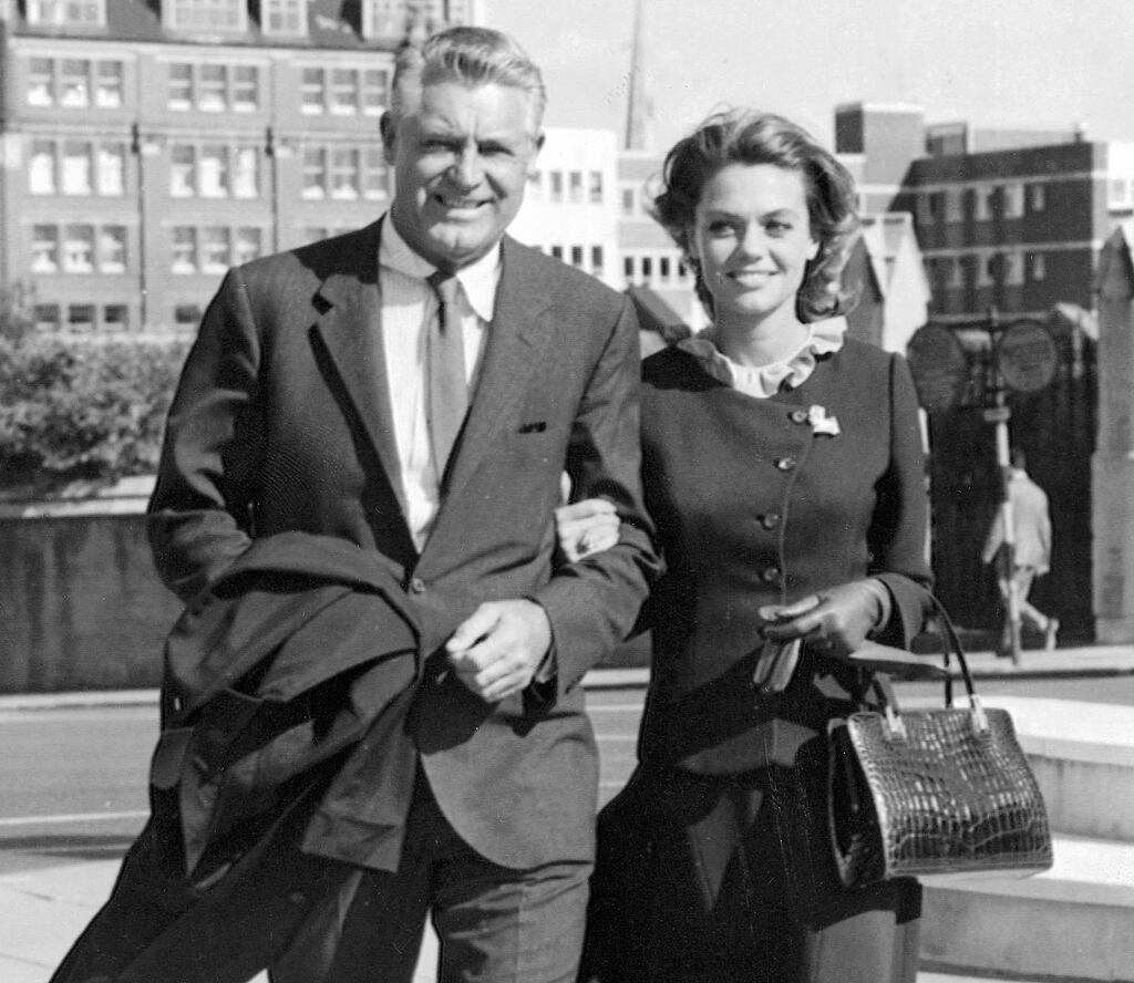 Dyan Cannon’s Dear Cary Remembers Life with Cary Grant