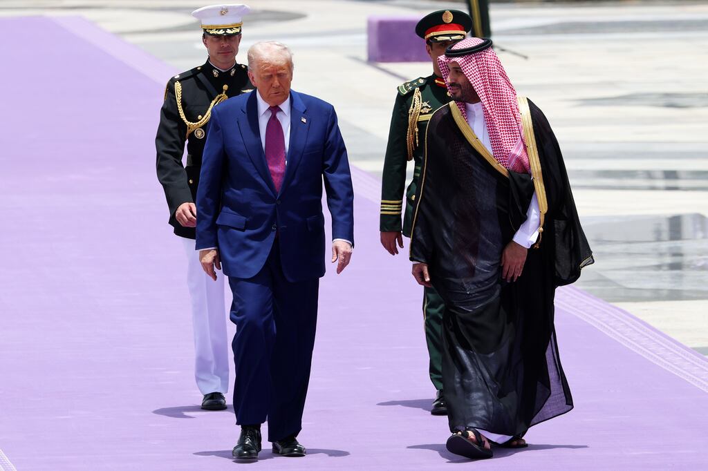 Donald Trump Plots Massive Suck-Up for Saudi Crown Prince Mohammed Bin ...