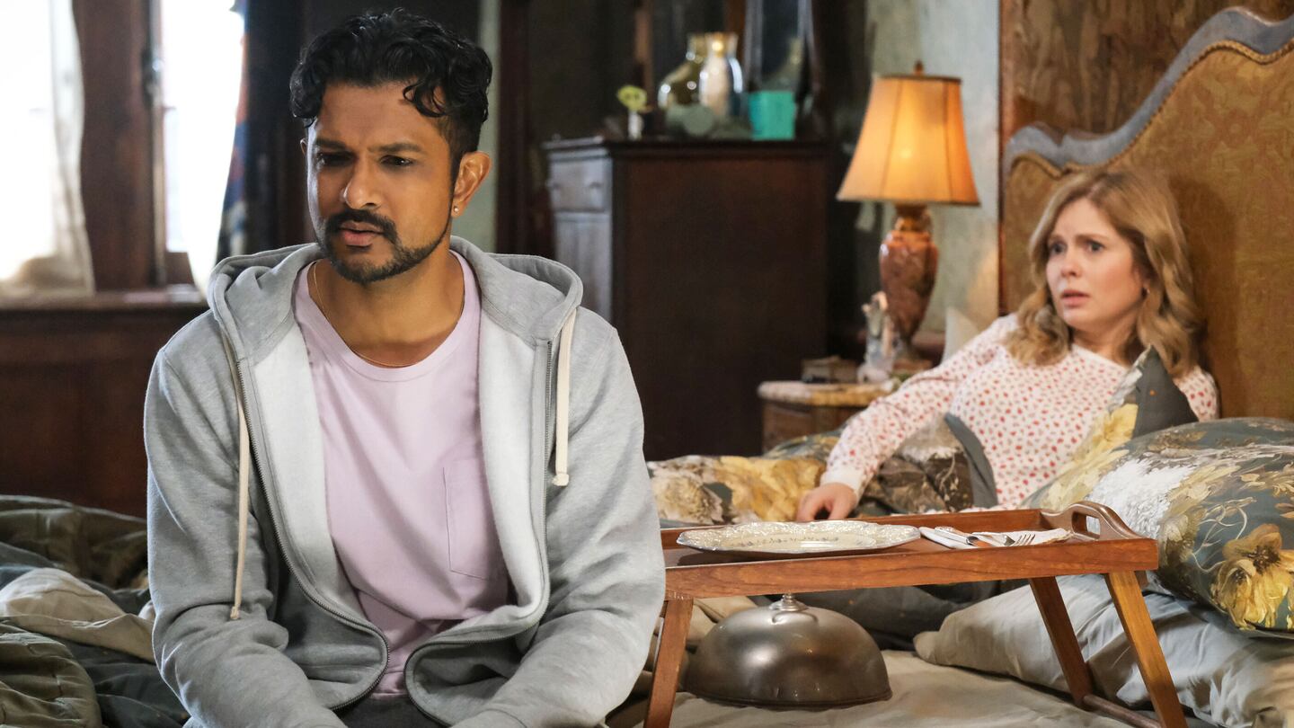 ‘Ghosts’ Season 3 Review: The Rare Good Sitcom Stays Charming