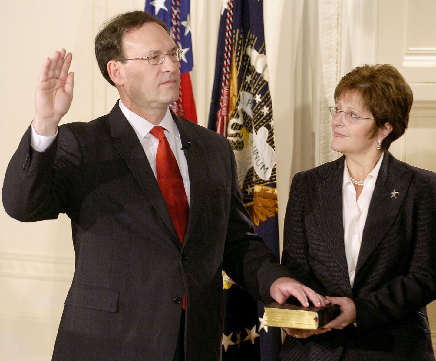 Real Housewives Creator: Martha-Ann Alito and the Supreme Court Spouses ...