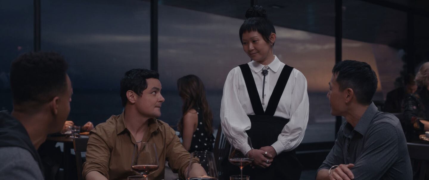 ‘The Menu’ Star Arturo Castro on Playing the Asshole, ‘Weird,’ and ...