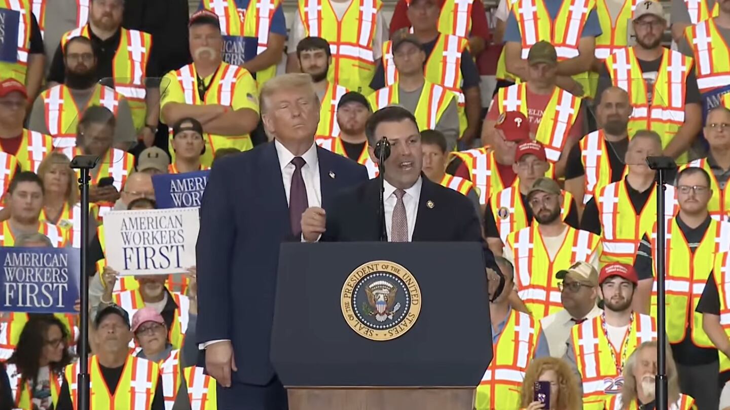 Trump, 80, Appears to Forget Name of Candidate He’s Backing