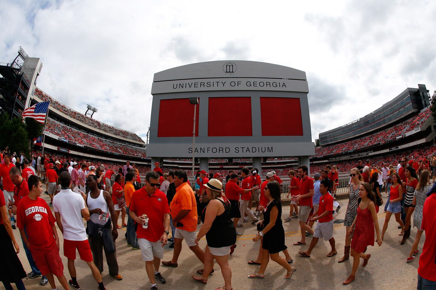 25 Happiest Colleges (Photos)