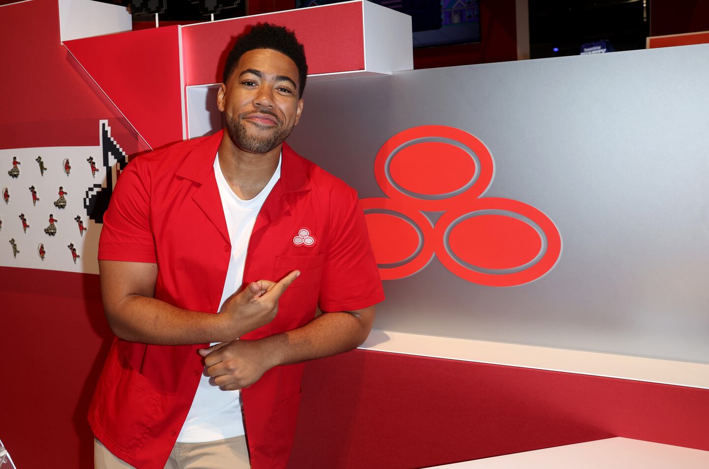 ‘Jake From State Farm’ Gets Dragged Over L.A. Wildfires