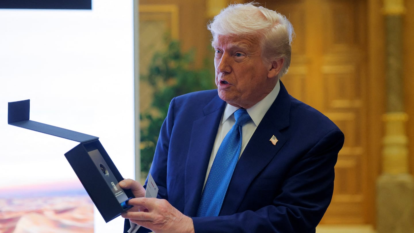 Trump Tells United Arab Emirates Hosts He’s ‘Not Thrilled’ With Their Gift