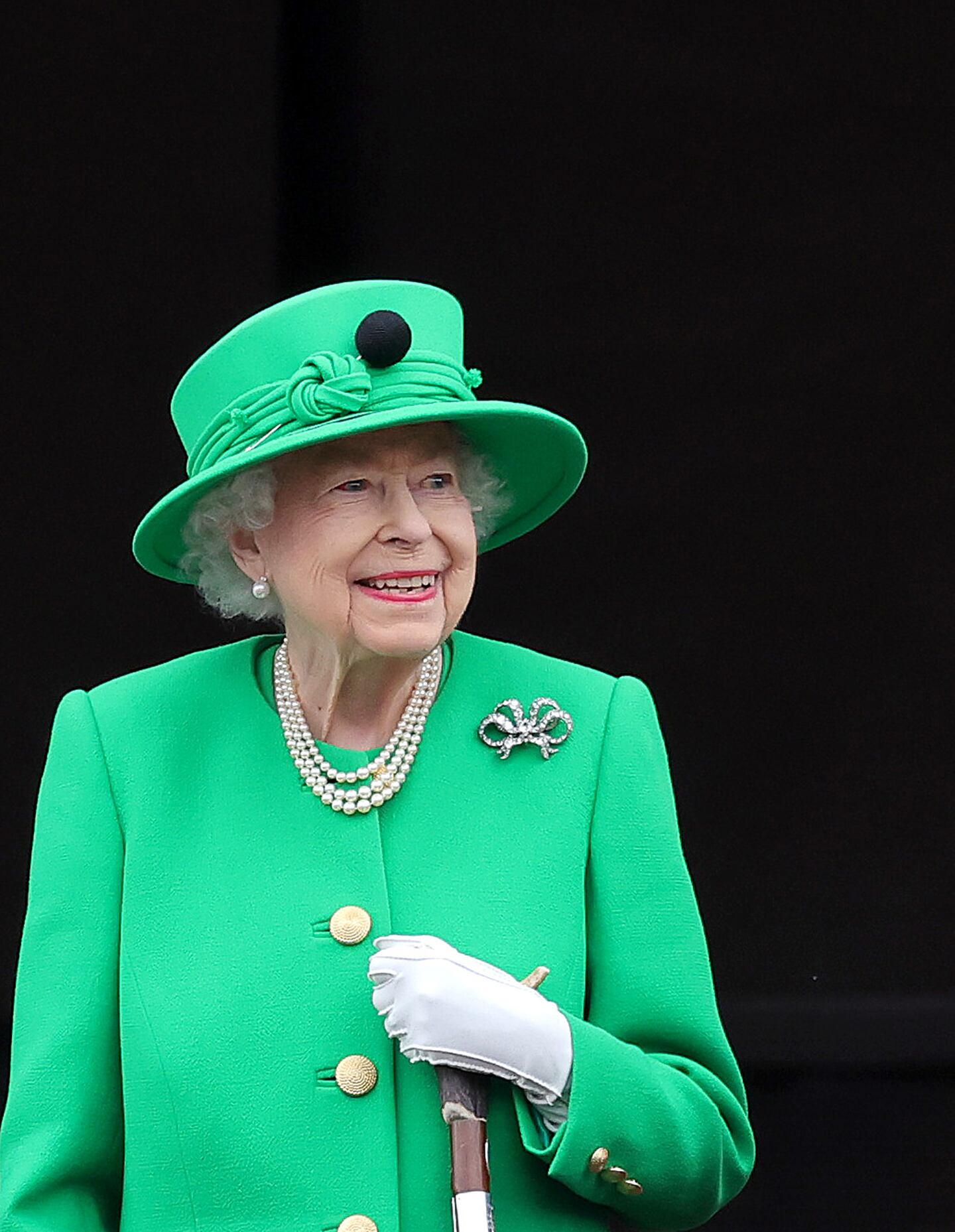 How Queen Elizabeth Dressed to Be Seen, a Fashion of Power and Joy