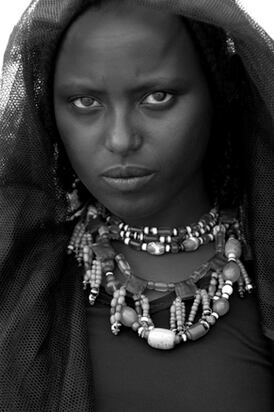 Vanishing Tribes: Stunning Photo's Of Africa's Great Rift Valley