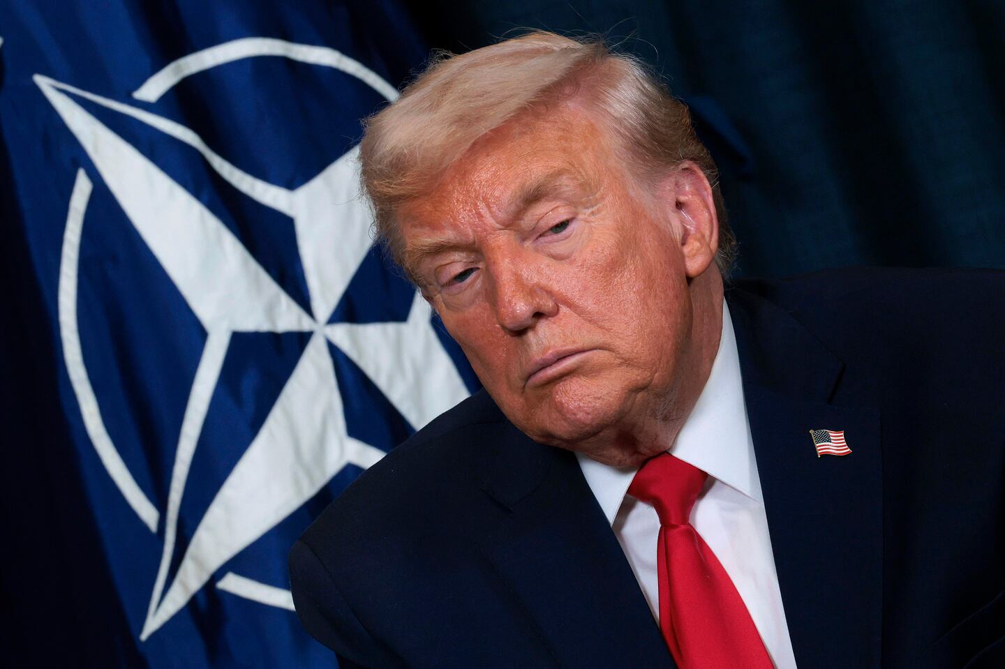 Why World Leaders Think Trump’s an Idiot: Political Guru