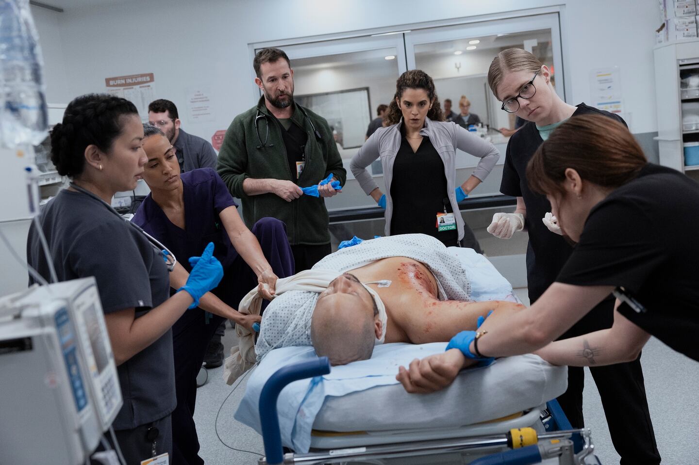 “FROM THE EMY… TO A ‘DEATHING EMERGENCY ROOM’?” — The Pitt sparks ...