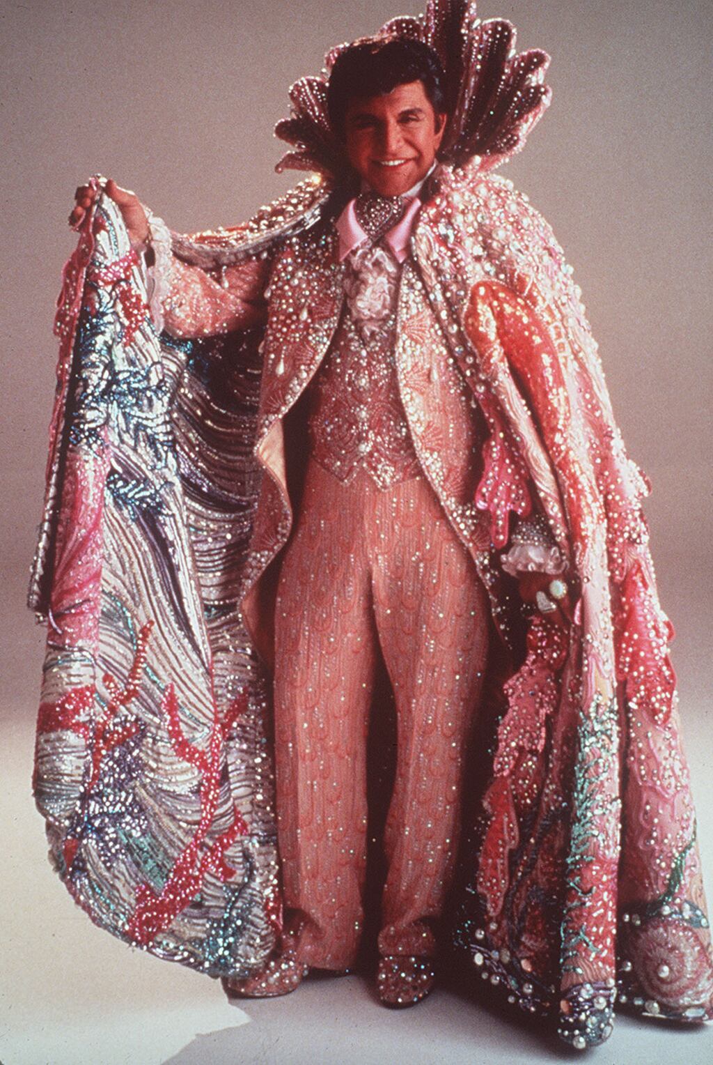 Liberace’s Wild Style Through The Years (Photos)