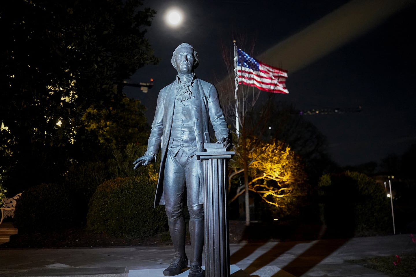 White House Humiliated After Mixing Up Founding Fathers Thomas ...