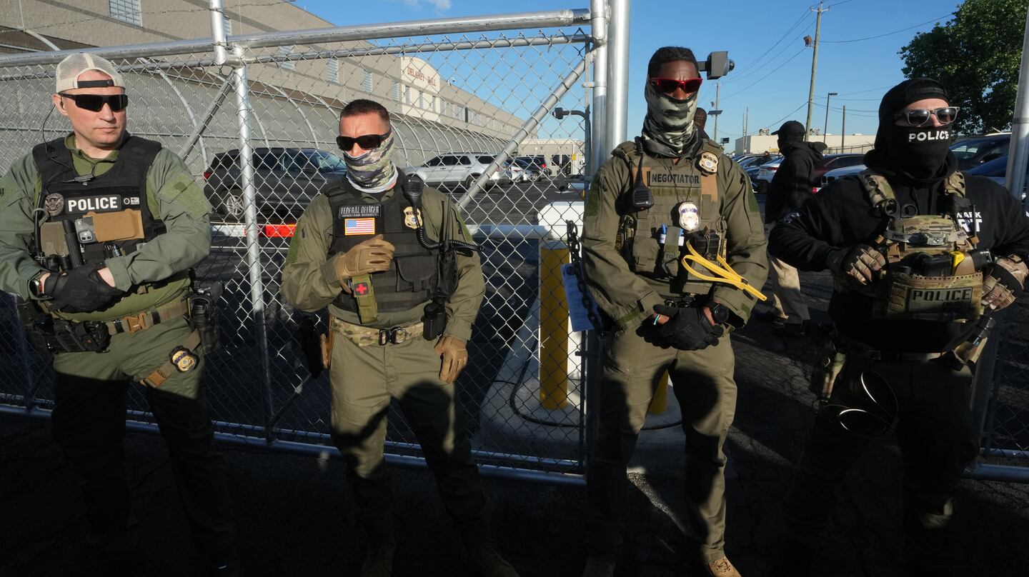 ICE Arrests High School Student at Routine Immigration Hearing