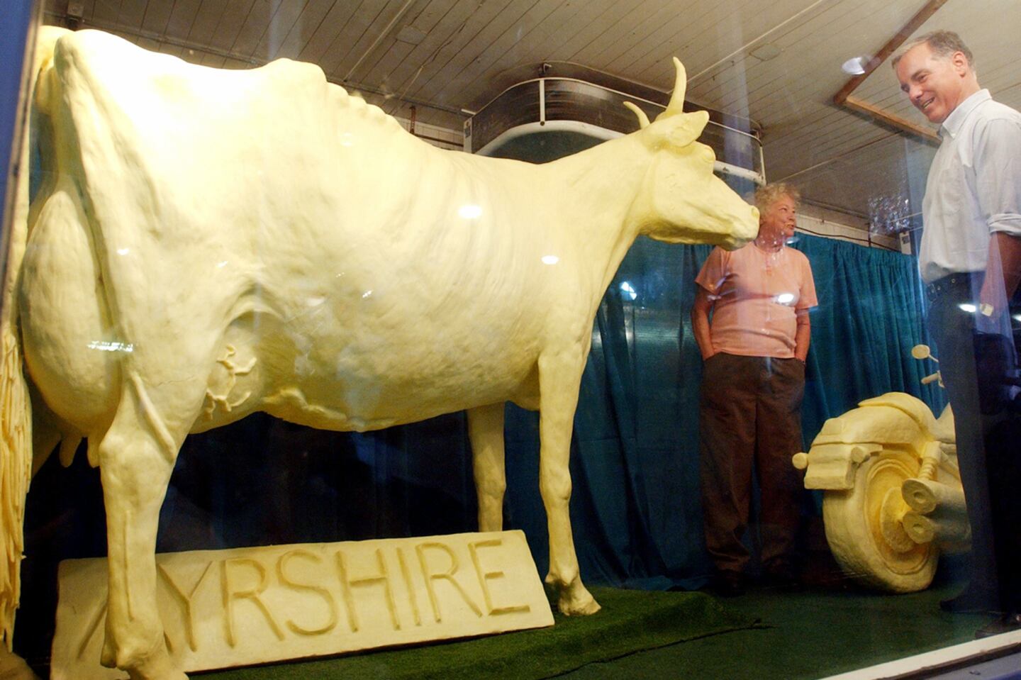 Norma Lyon’s Butter Sculptures of Cows, John Wayne, Last Supper