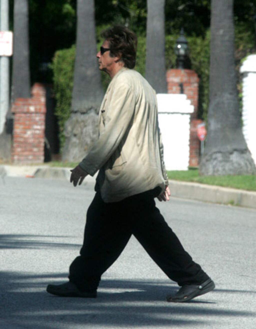 Steven Tyler, Brooke Shields & More Celebrities Who Still Wear Crocs ...