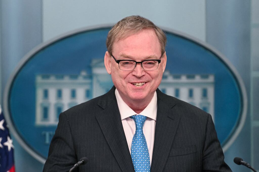 Trump Fed Chair Hopeful Kevin Hassett’s Friends ‘Scared’ of Him Getting Job