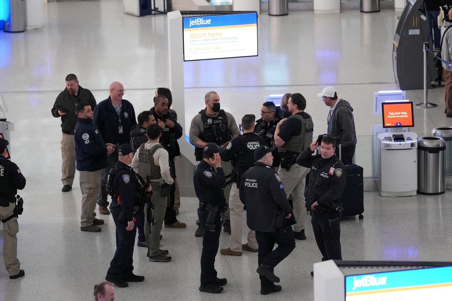ICE Goons ‘Roam Around’ and Get Coffee After Being Sent to Fix Airports ...