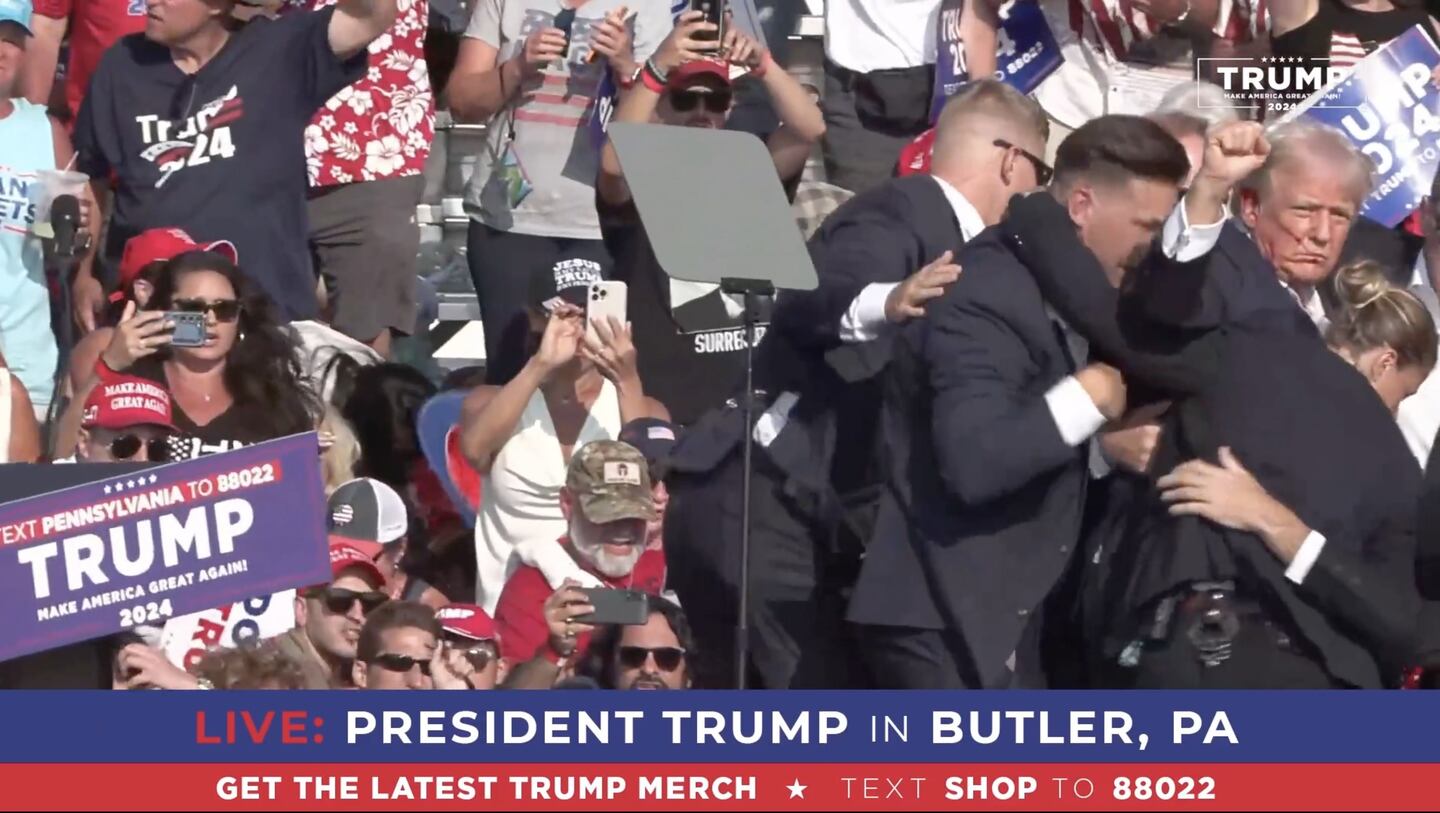 Frame-by-Frame: Video of Trump Pennsylvania Rally Shooting in Detail