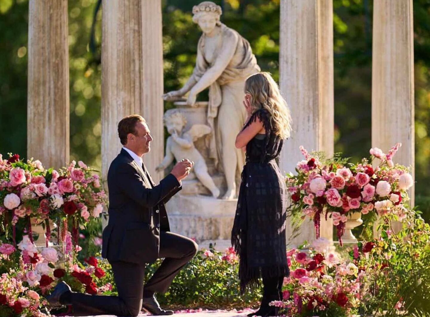 ‘How I Met Your Mother’ Star Jason Segel Gets Engaged to Dancer Kayla ...