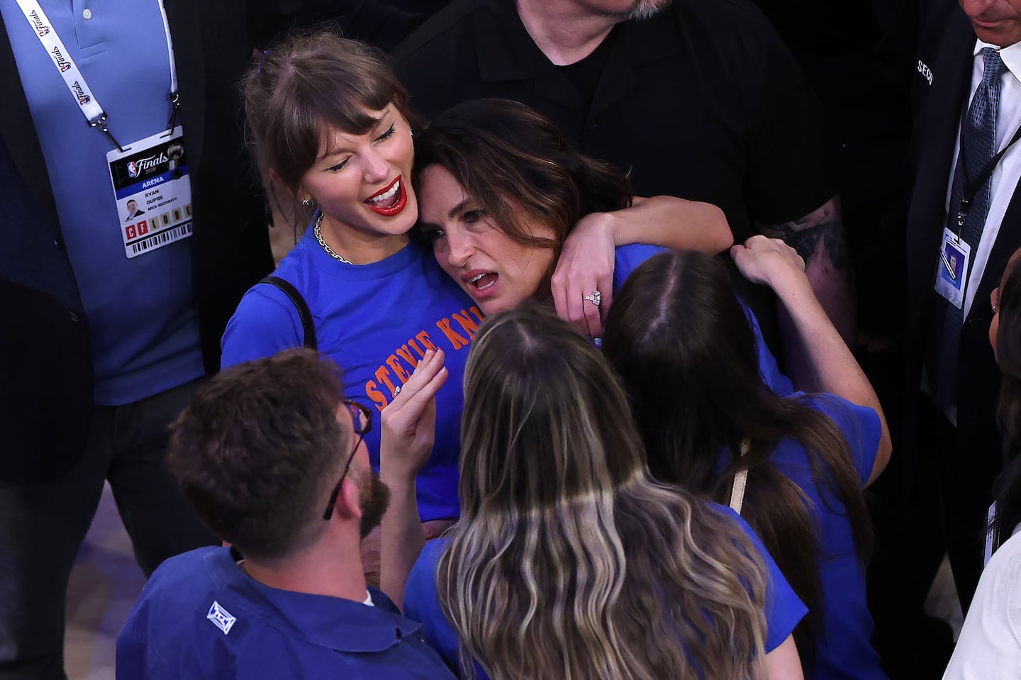 Taylor Swift Reacts to Being Knicks’ Good Luck Charm After Trump Curse