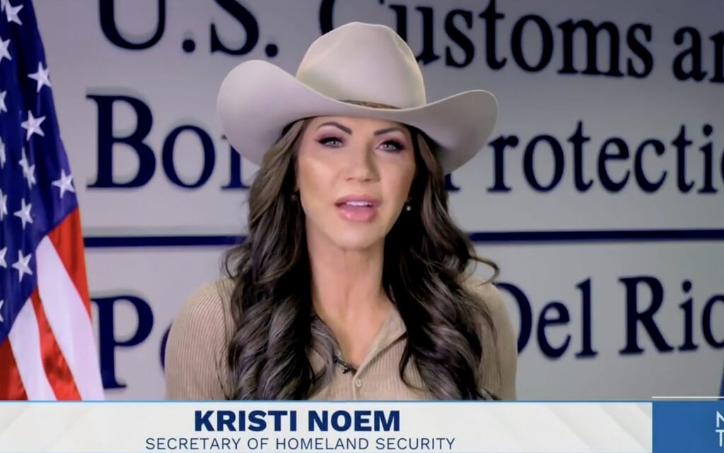 Taxpayers Picked Up $150k Tab on Kristi Noem’s Jet-Setting for Donald ...