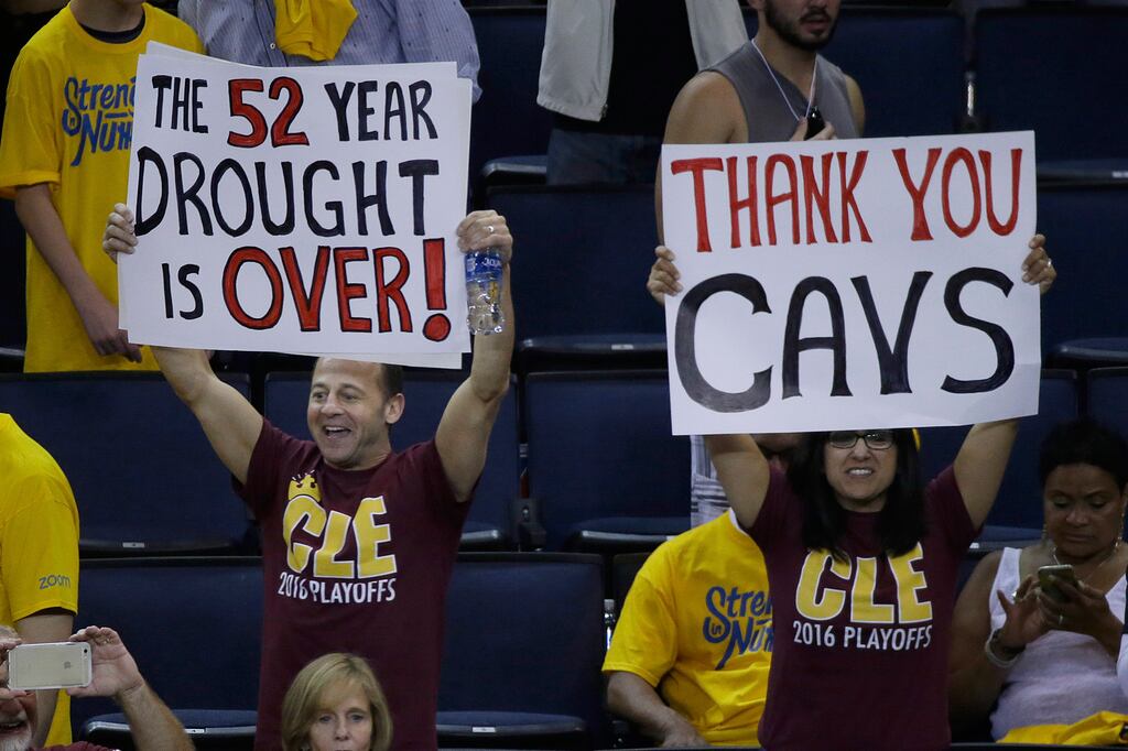 Cleveland Celebrates Cavaliers Win (PHOTOS)
