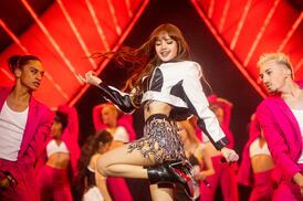 Mook on ‘White Lotus’: Lisa From Blackpink Is the Most Famous Person in ...