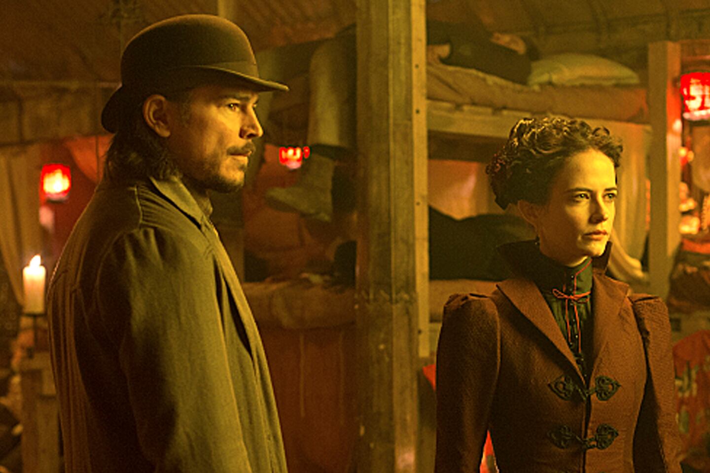 ‘Penny Dreadful’ Is a Shameless Orgy of Blood, Gore, and Scary Fun