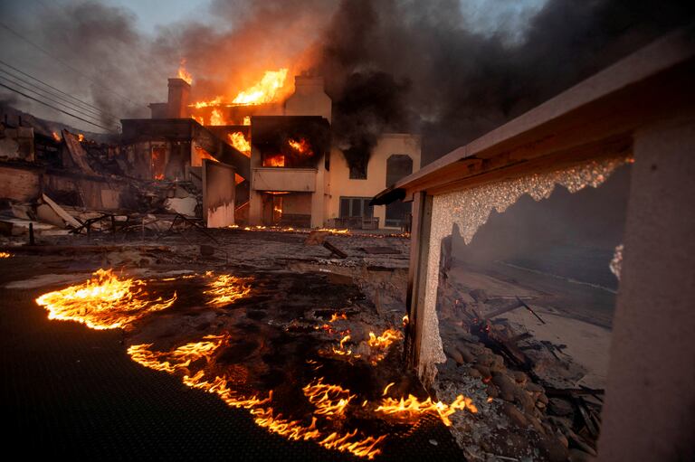 California Fires: Why Some Houses Burn and Others Are Untouched in L.A.
