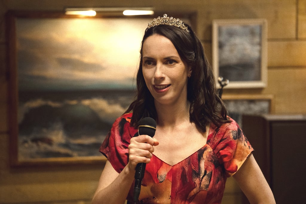 ‘Widow’s Bay’ Star Kate O’Flynn on Patricia and the Horror of Grown-Up ...