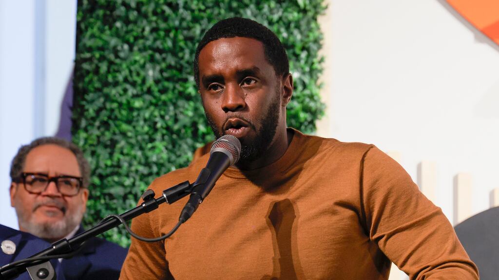 SBF Spills on Diddy’s Life in ‘Hellhole’ NYC Prison – The Daily Beast