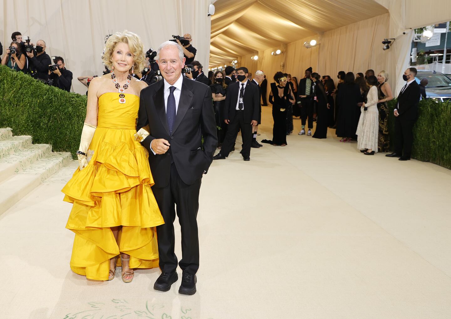 Billionaire’s Furious Neighbors Reveal How They Busted His Private Lake ...