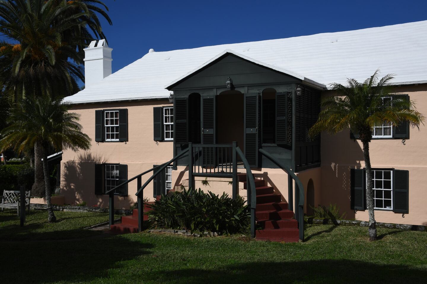 How to Appreciate All the Architecture in Bermuda