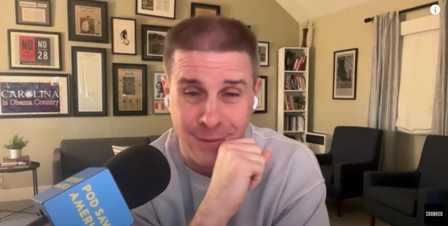 Obama Pod Bros on Tariff Chaos: No One Would Have Believed Trump Is ...
