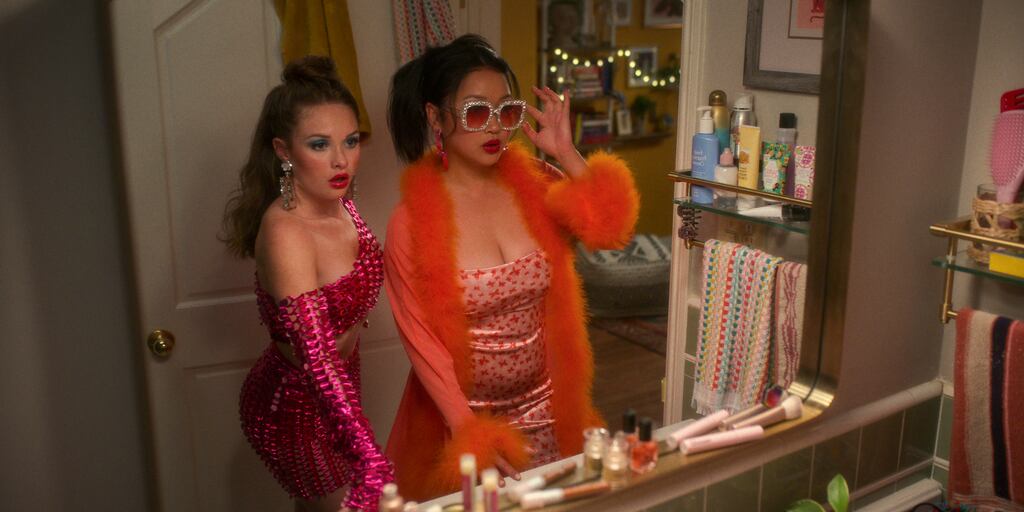 ‘Boo, Bitch’ on Netflix Proves Heinous Fashion Nostalgia on Teen TV Has ...