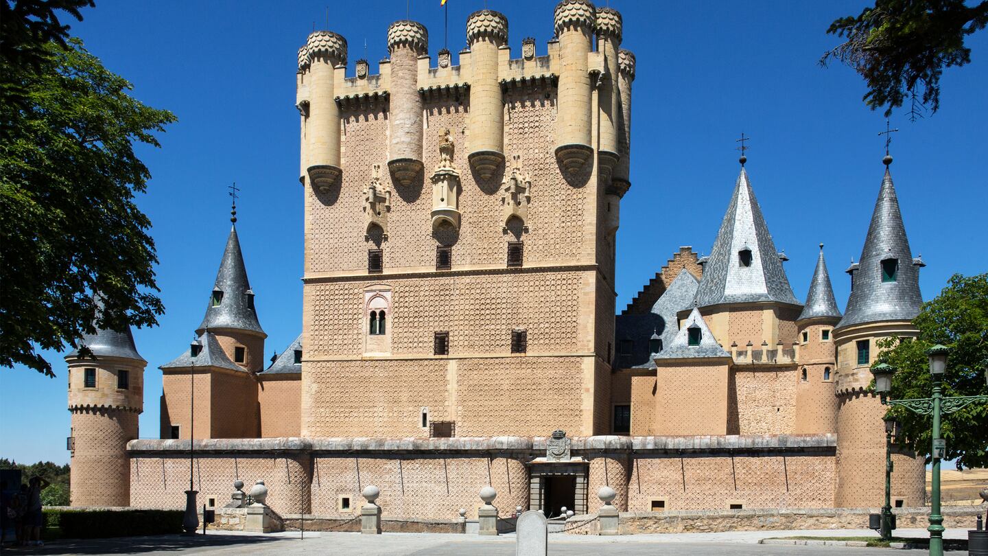 Your Ultimate Guide to Spain’s Fairy Tale Castles