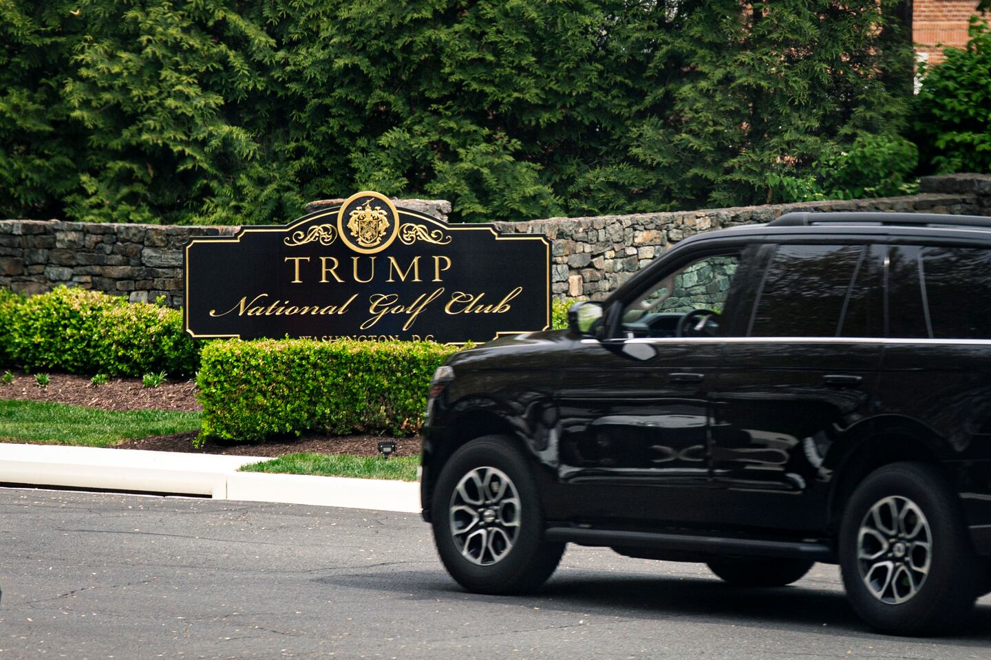 Trump Skips Church and Goes on Unhinged Easter Posting Spree Instead