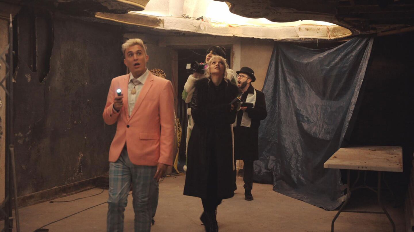 Inside Kristen Stewart’s Gay Ghost-Hunting Show ‘Living for the Dead’