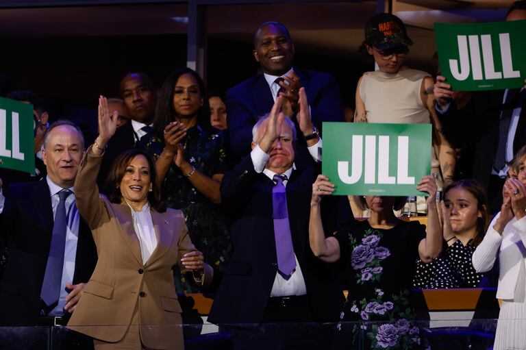 Ella Emhoff Spotted Wearing Viral Harris-Walz Camo Cap at the ...