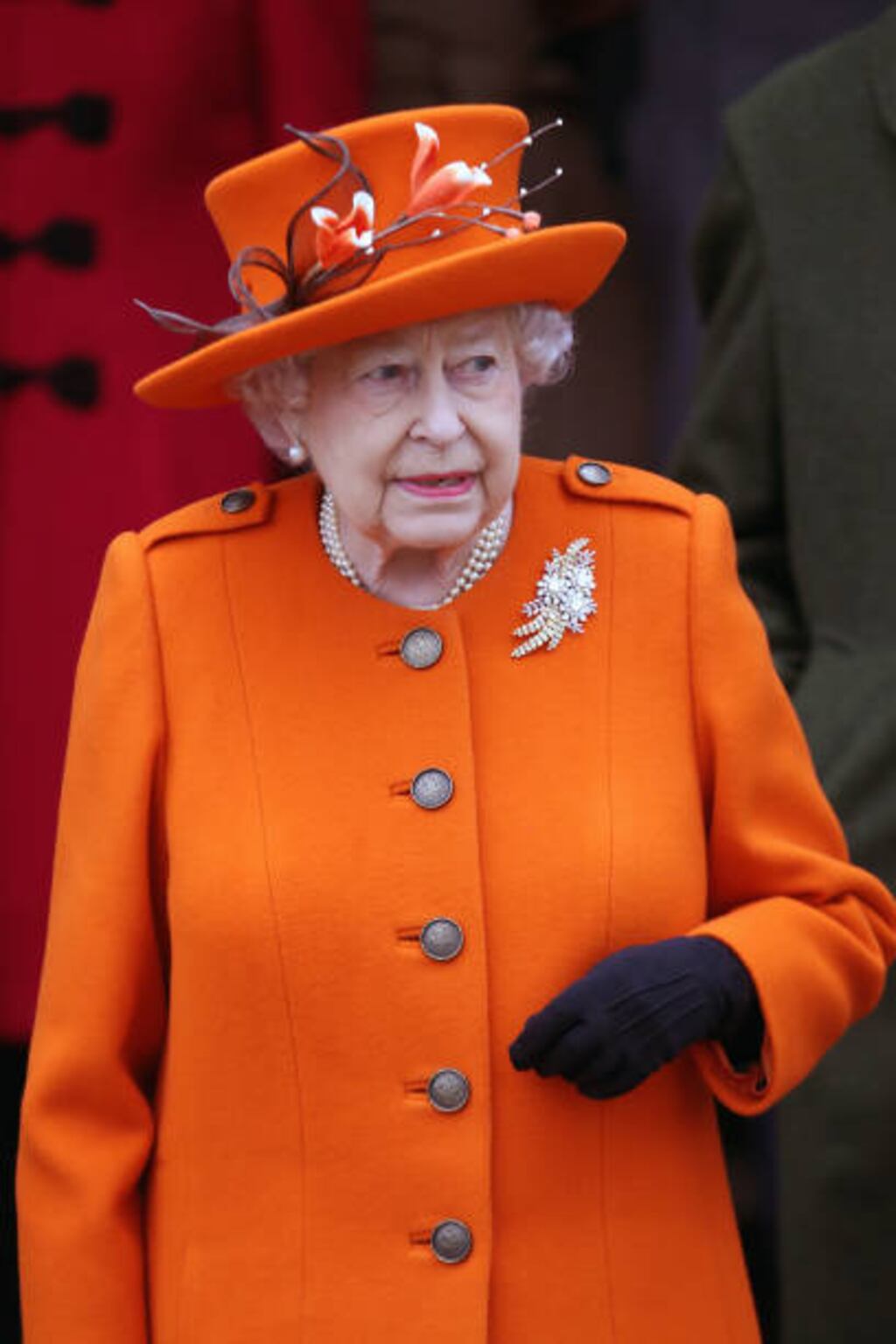 How Queen Elizabeth Dressed to Be Seen, a Fashion of Power and Joy
