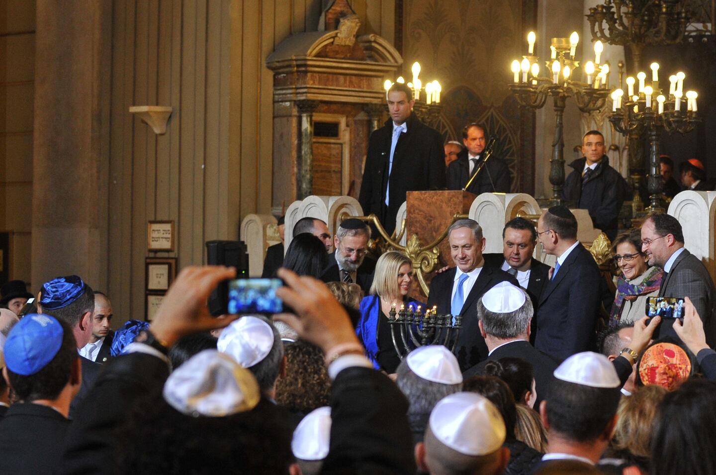 In Italy, a Traditional Jewish Lifestyle is Disappearing
