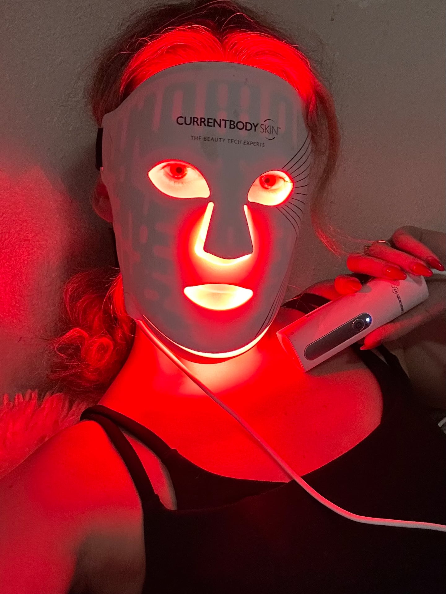 CurrentBody LED Light Therapy Face Mask Series 2 Review