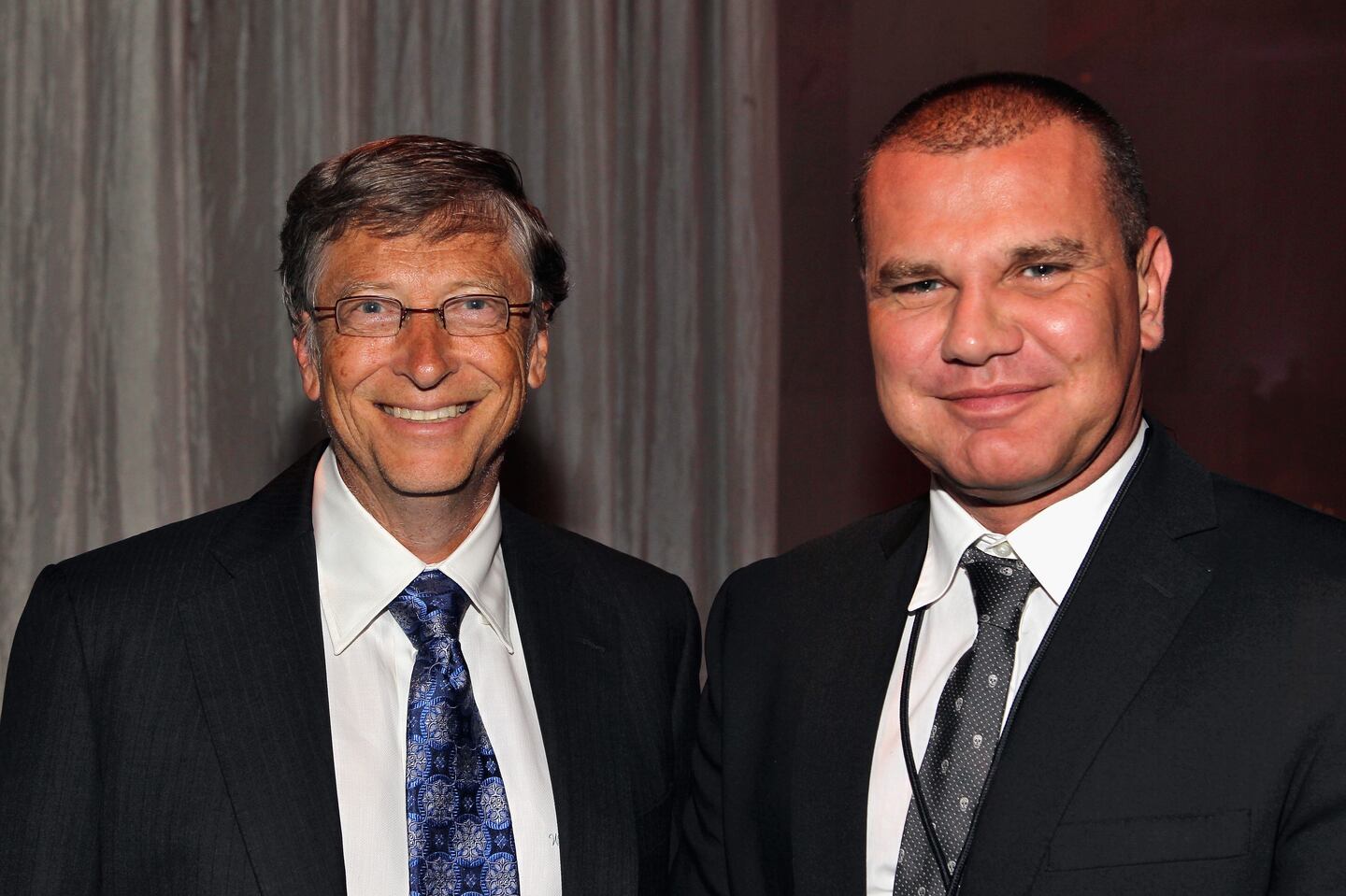 Epstein Alleged Billionaire Bill Gates Left Ex-Mistress Penniless and ...