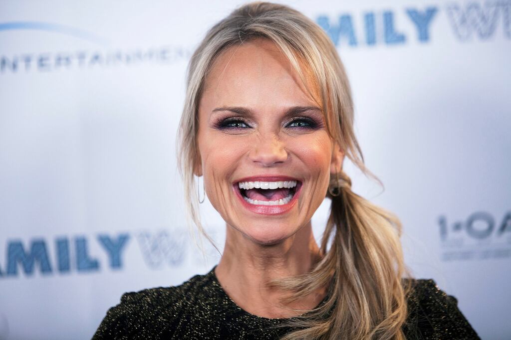 Kristin Chenoweth on Her Darker Role in ‘Family Weekend’
