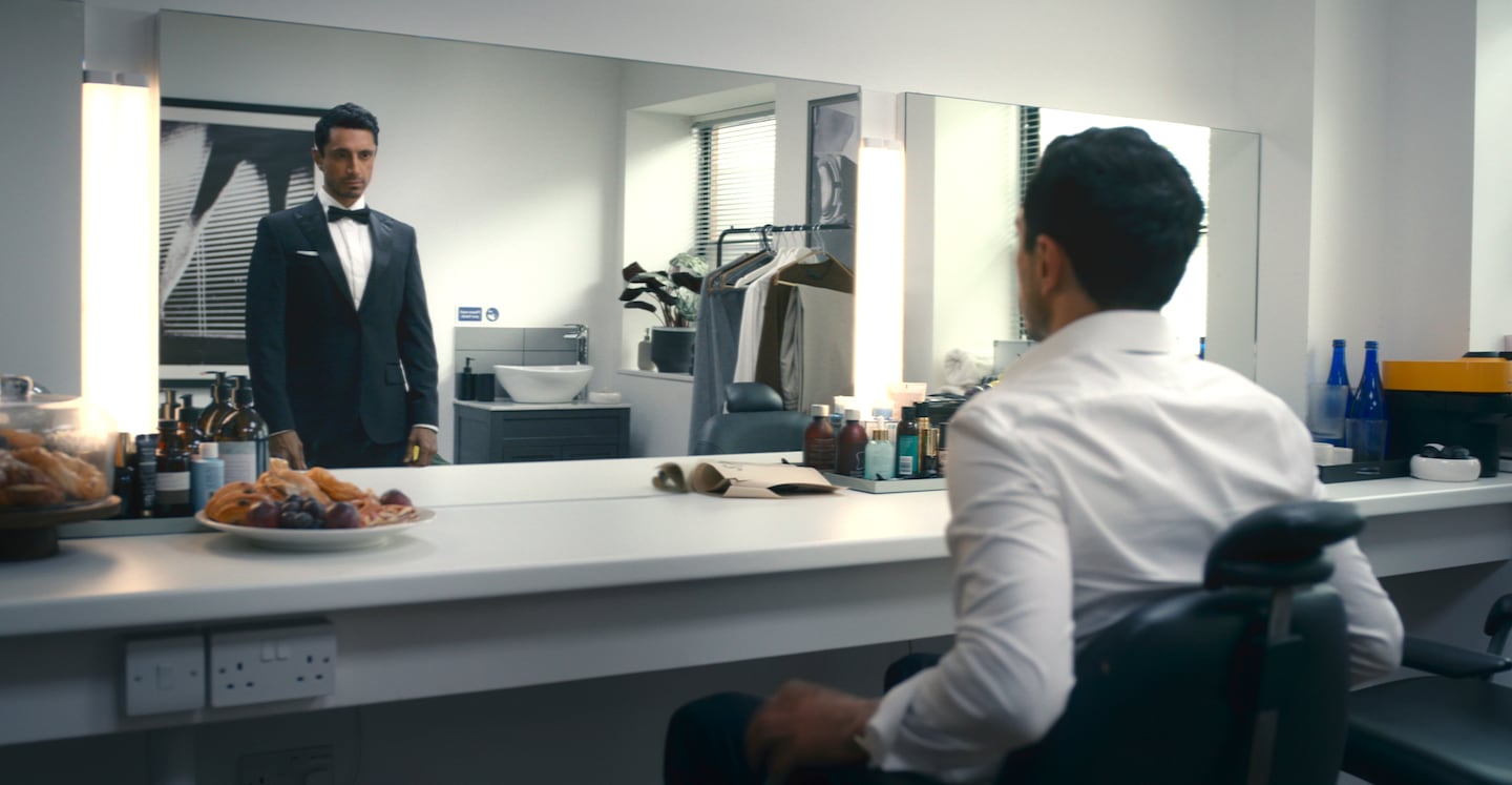 ‘Bait’ Review: TV’s New James Bond Is Hilariously Insecure Muslim Actor ...