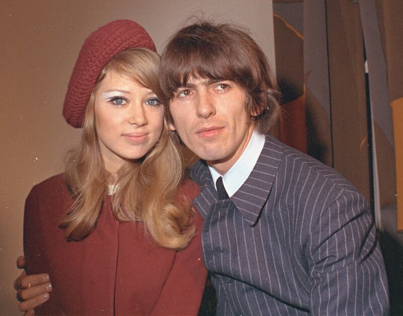 Anthony Davis, George W. Bush, Frieda Kahlo & More Famous Unibrows (Photos)