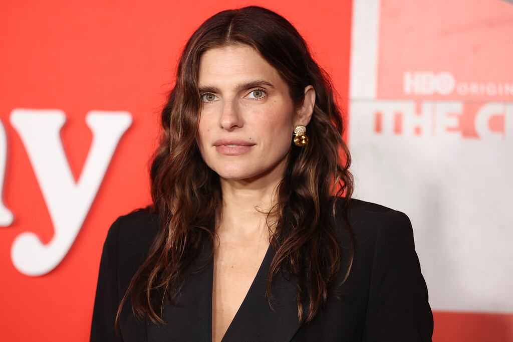 TV Star Amanda Peet Reveals Husband Dated Her Celebrity Doppelgänger ...
