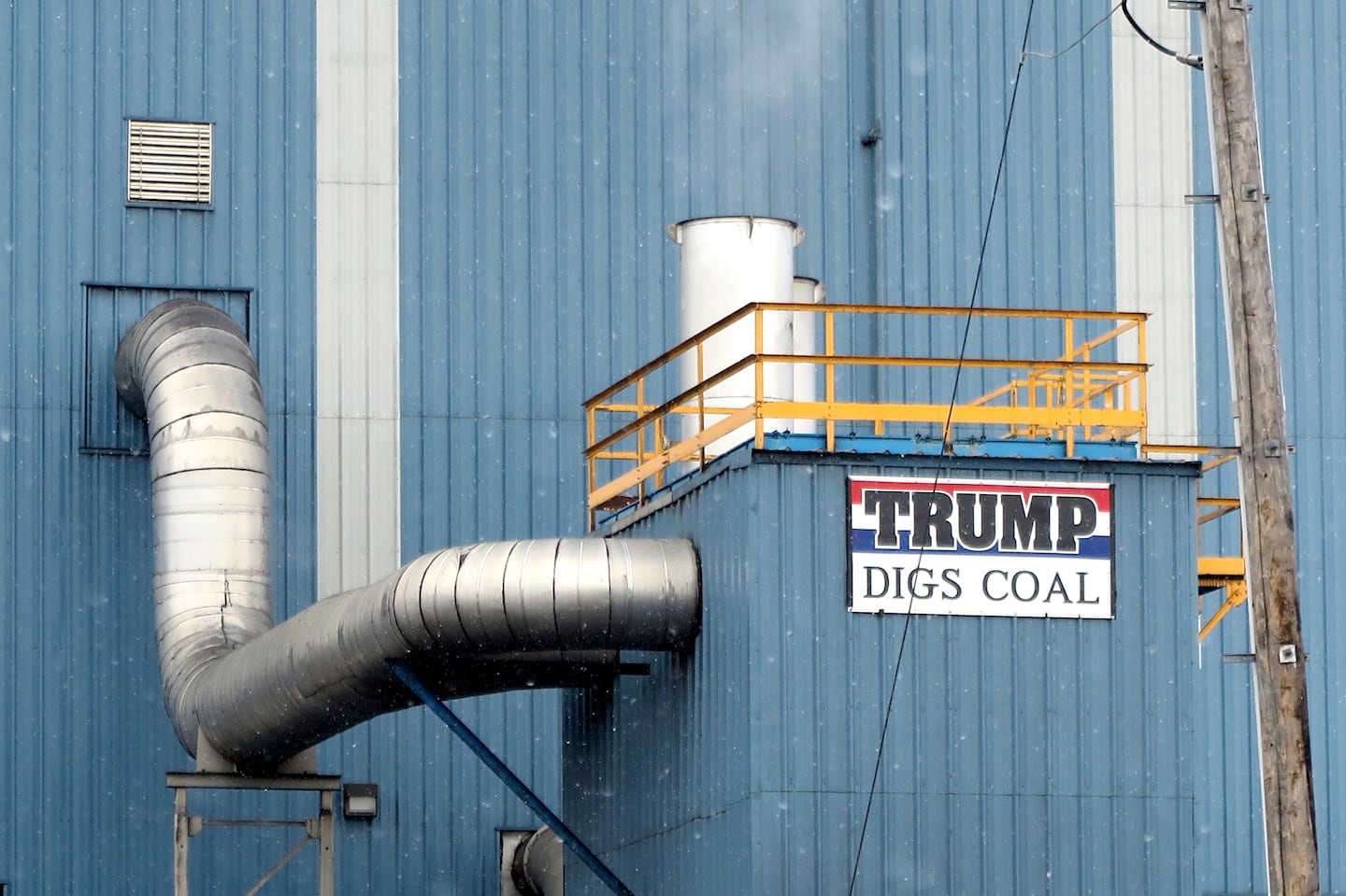 Confused Trump, 79, Attacks ‘Environmental Insurrectionists’ as Ice ...