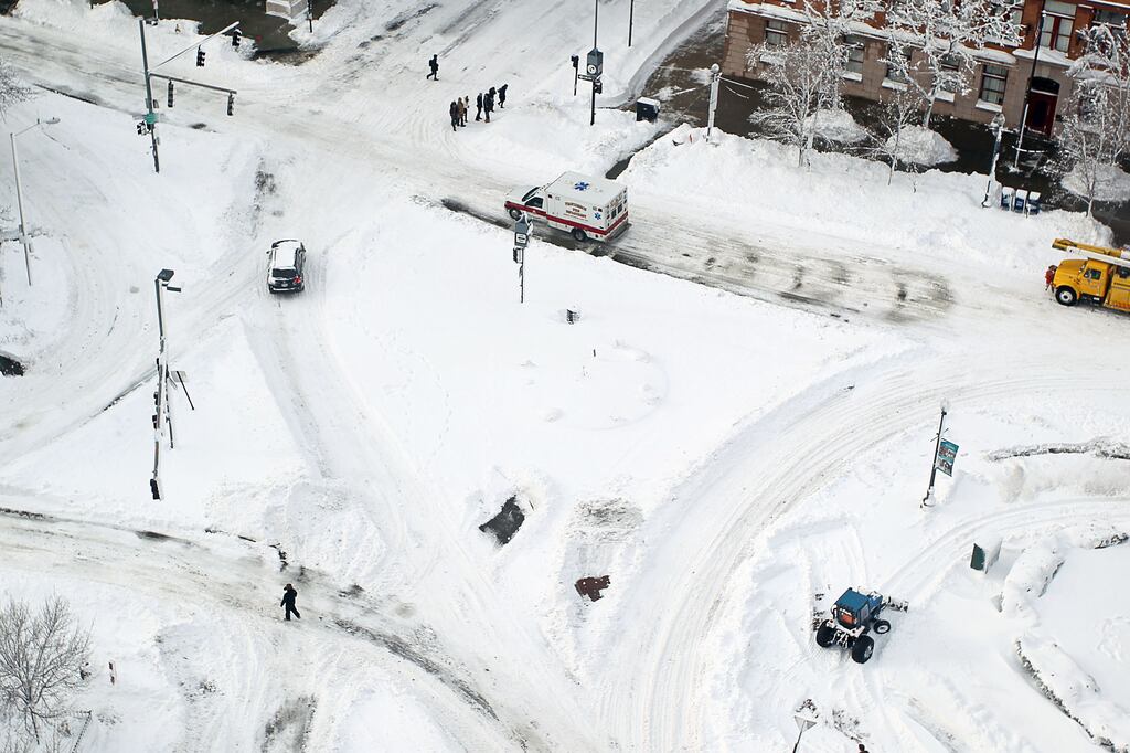Snowstorm Wallops Northeast (PHOTOS)